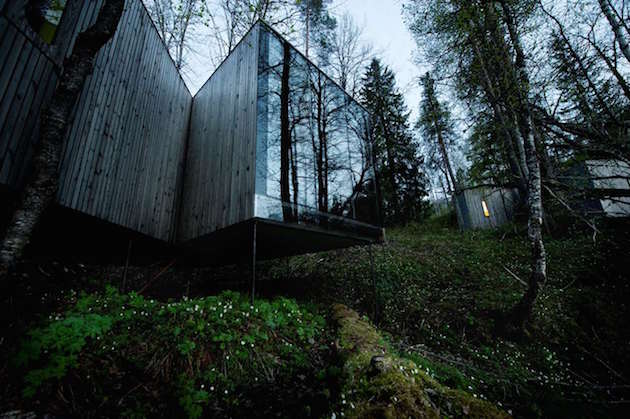 Ex Machina Movie House – Feel Desain | your daily dose of creativity