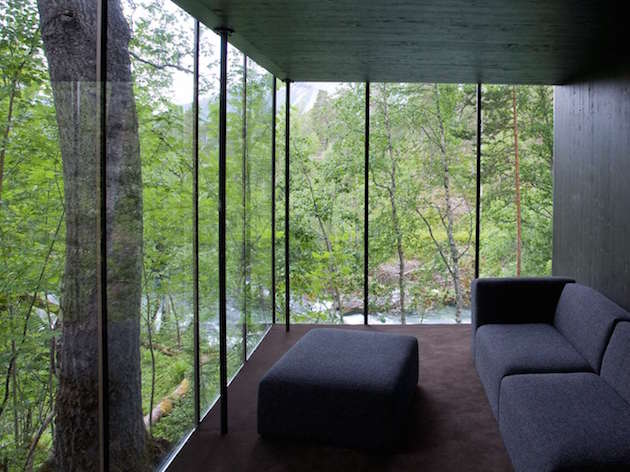 Ex Machina Movie House – Feel Desain | your daily dose of creativity